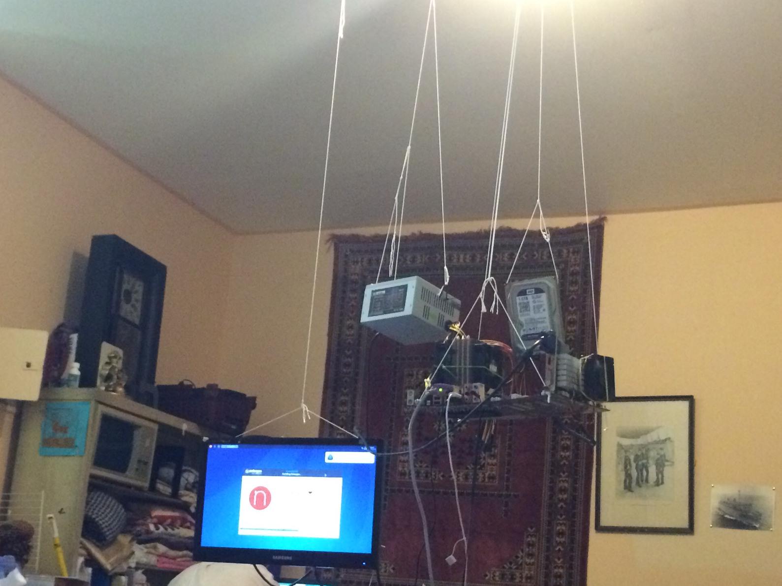 We Might have Found the Worst Gaming Set Ups of all Time We Might have Found the Worst Gaming Set Ups of all Time
